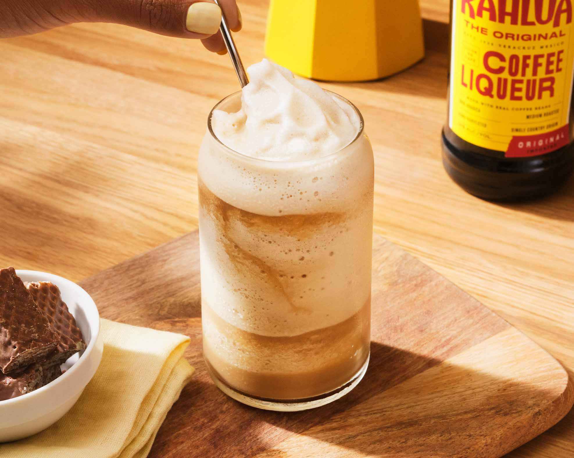 Frozen Espresso Martini Drink Recipe Kahlúa